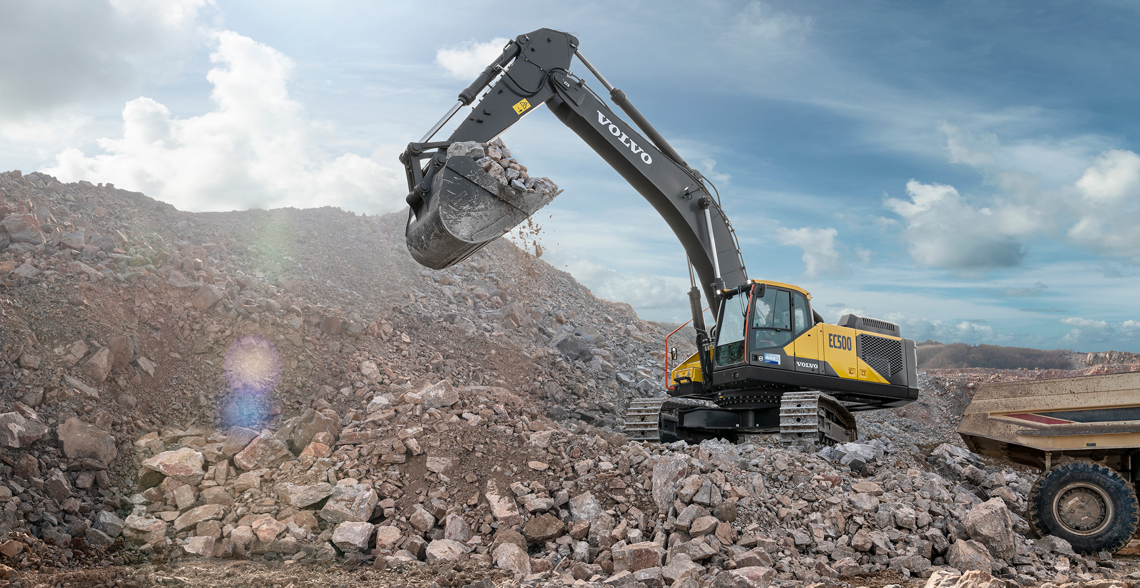EC500-CN4 | Excavators | Overview | Volvo Construction Equipment